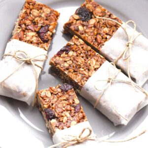59 Best DIY Backpacking Snacks For Kids